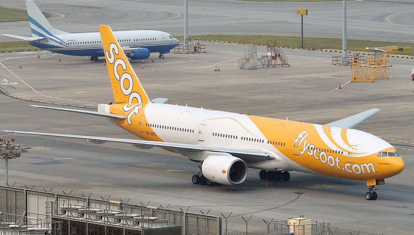 Scoot plane returns to Changi after indicator light in cockpit ...