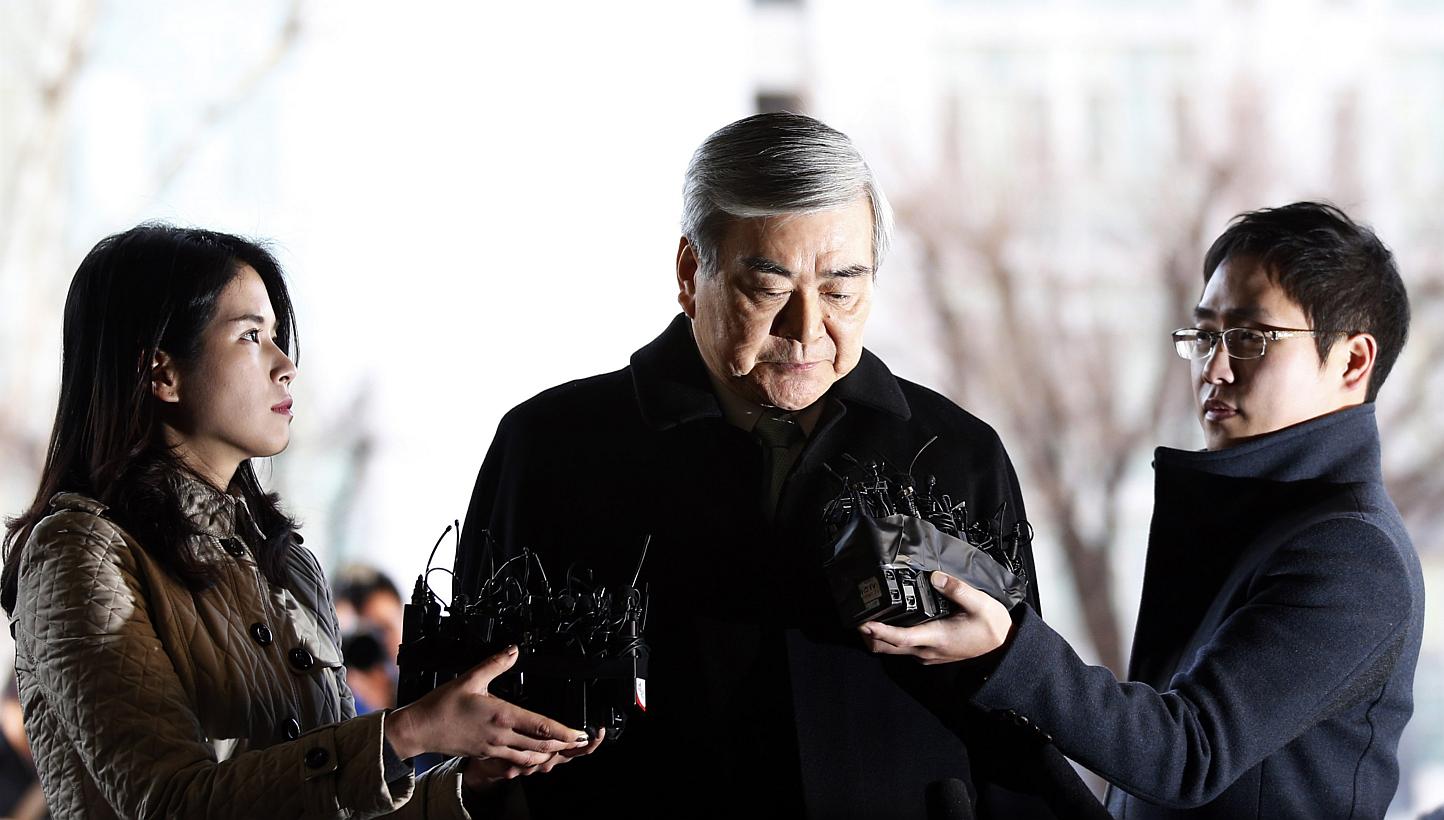 Korean Air chief says he scolded daughter Heather Cho over nut rage ...