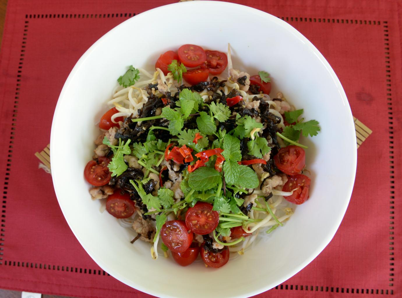 Cool way to spice up a hot day with a tanghoon salad | The Straits Times