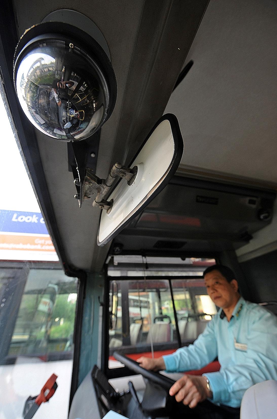 Onboard CCTV cameras help keep bus lanes clear | The Straits Times
