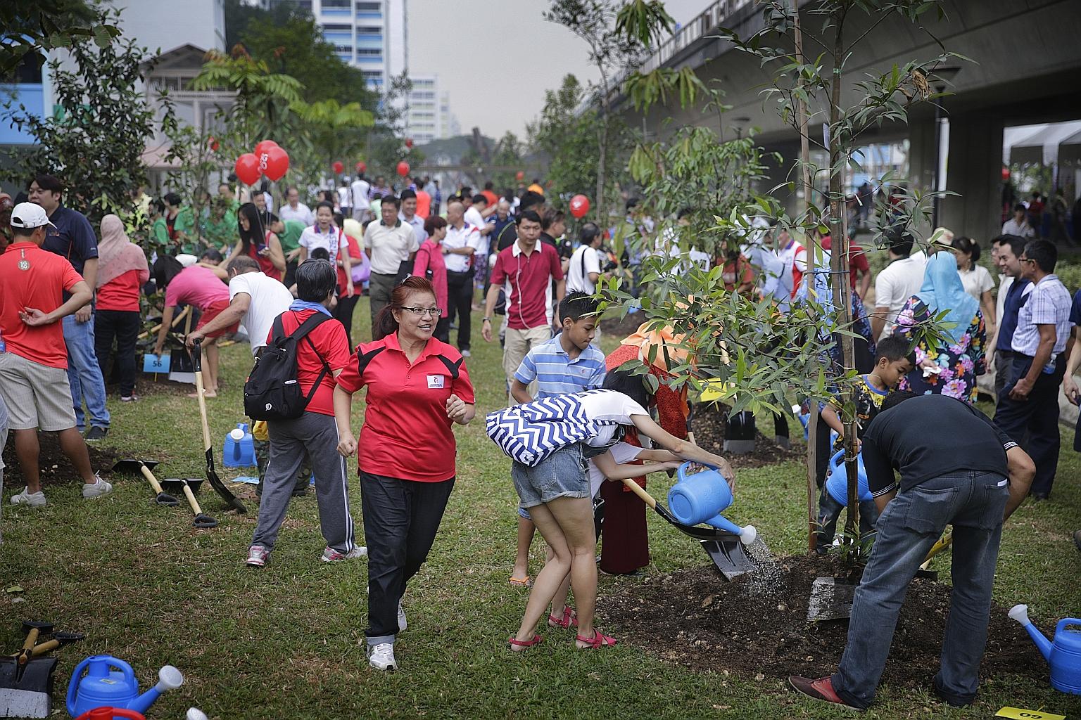 Residents dig in to make Tampines greener | The Straits Times