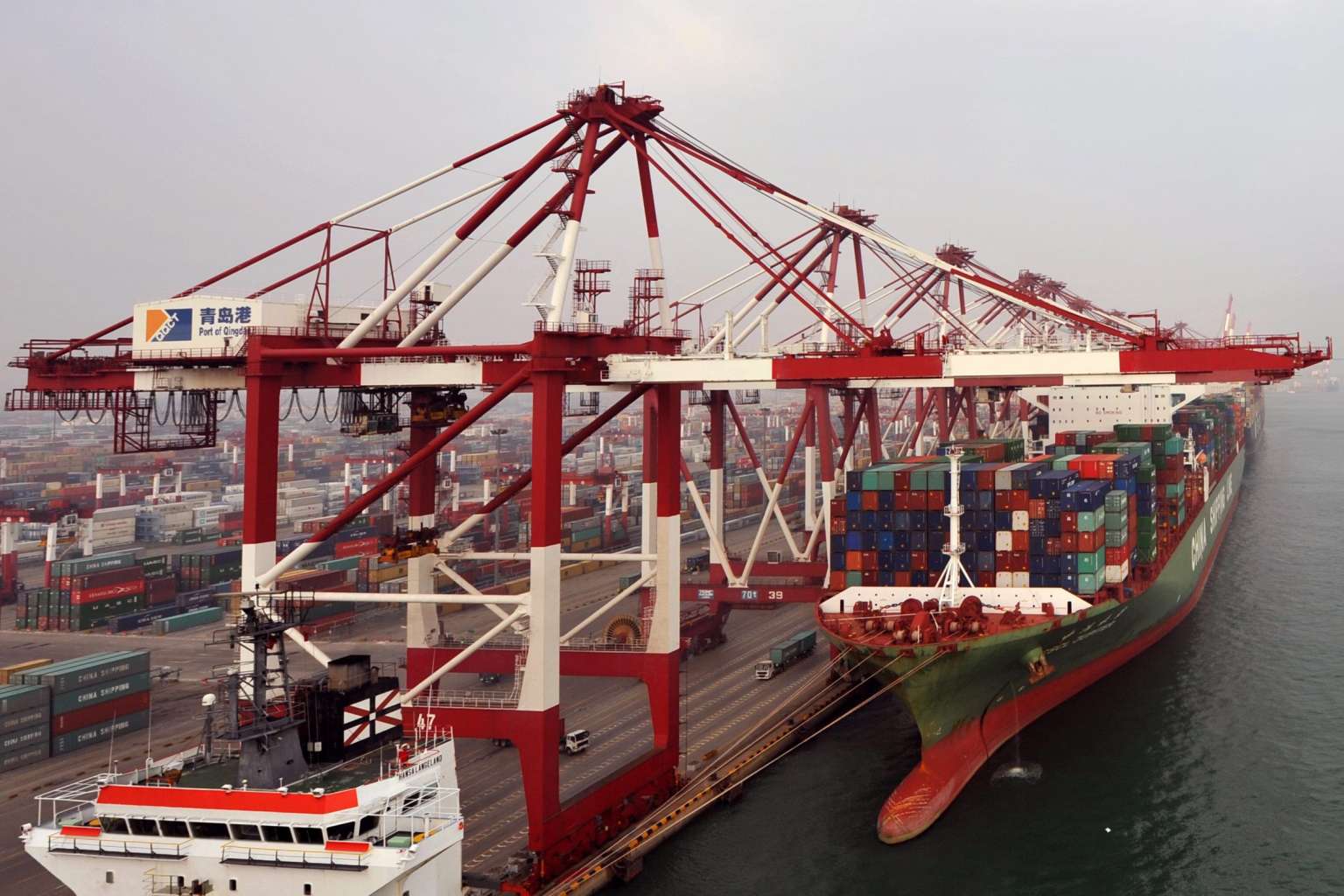 China officials signal concern about flagging global trade | The ...