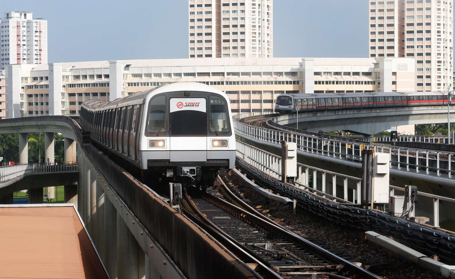Faulty track circuit to blame for delays two days in a row on East-West ...