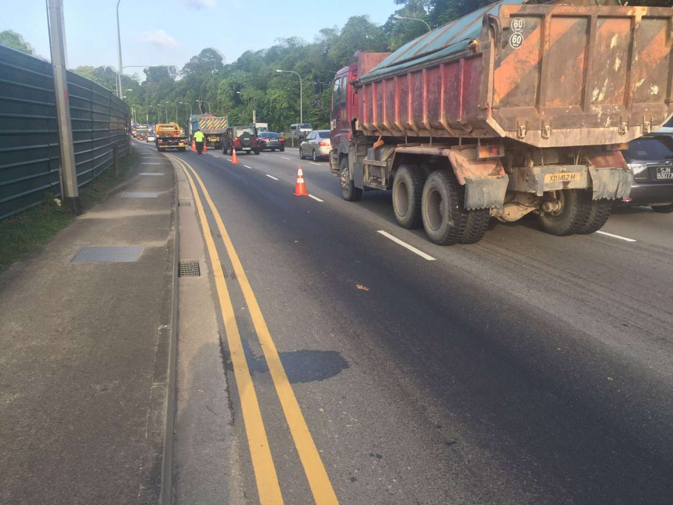 Parts of Lornie Road affected by oil spill now open to traffic | The ...