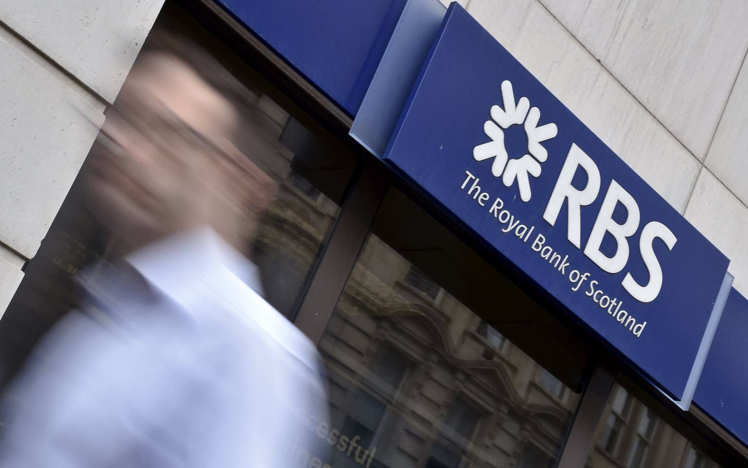 RBS CEO 'to donate almost S$1m of pay to charity' as bank reports S$3 ...