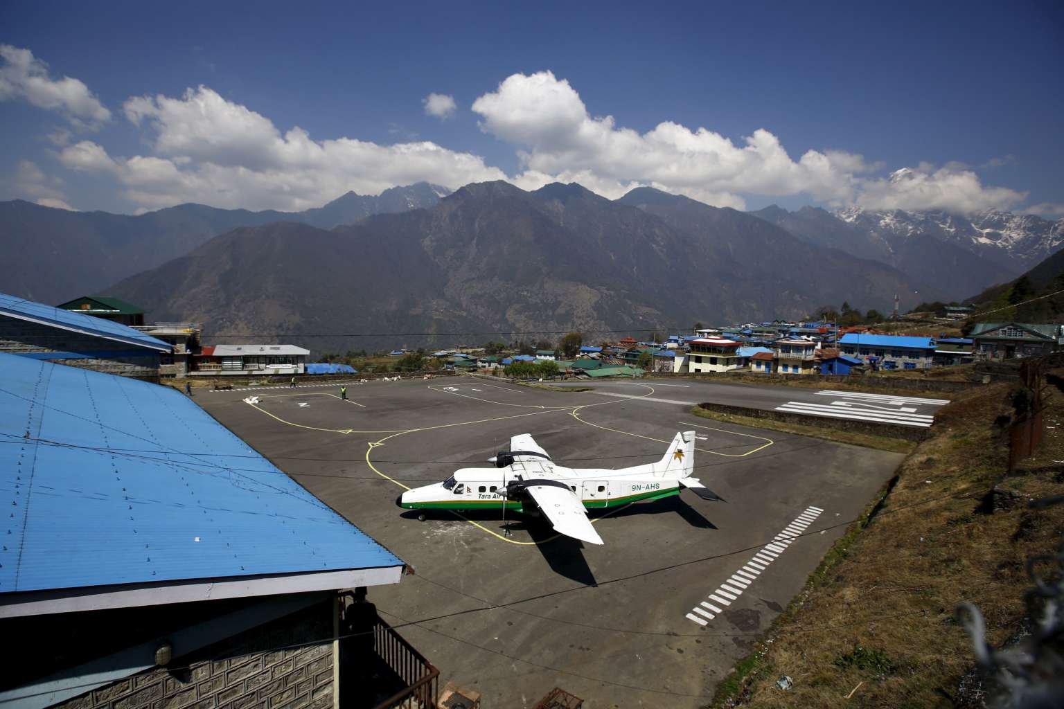 2 dead after plane with 11 on board crashes in Nepal, 2 days after ...