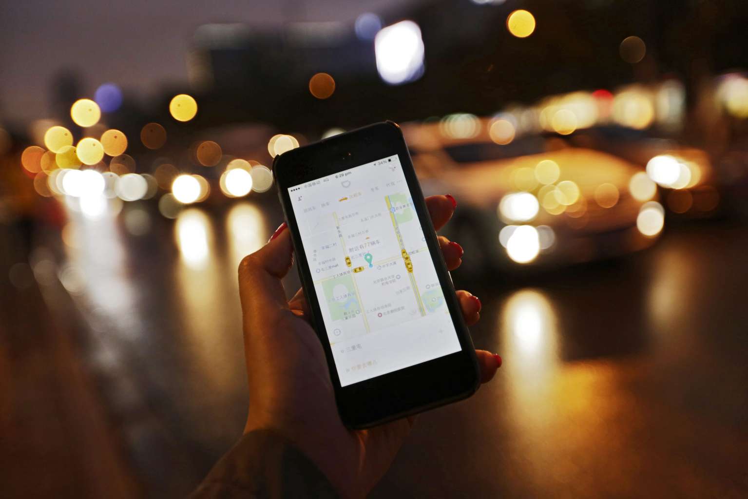 Apple invests US$1b in Chinese ride-hailing service Didi Chuxing | The ...