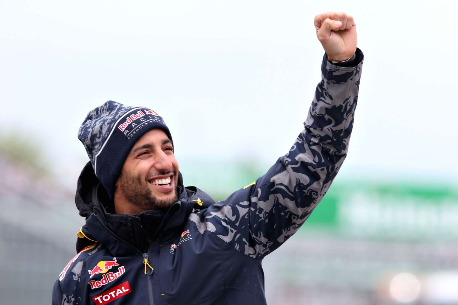Formula One: Ricciardo relieved to sort out future, will stay with Red ...