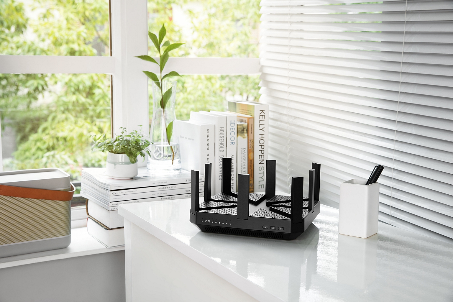 TP-Link launches world's first 802.11ad router, the Talon AD7200 | The ...