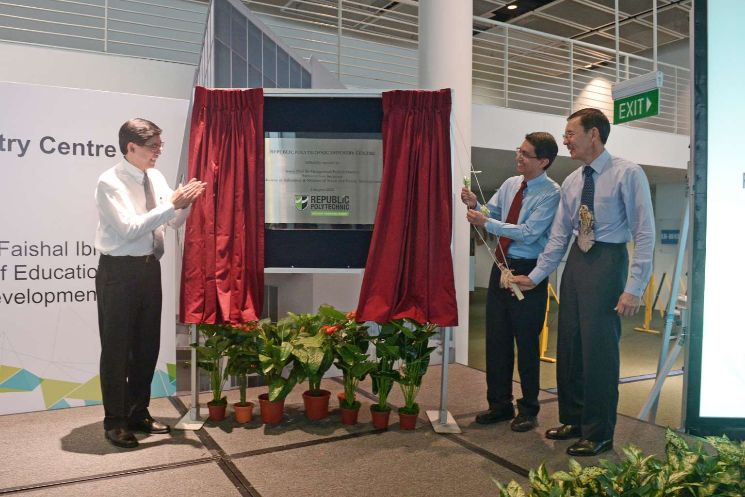 Republic Polytechnic opens $27 million laboratory and training facility ...