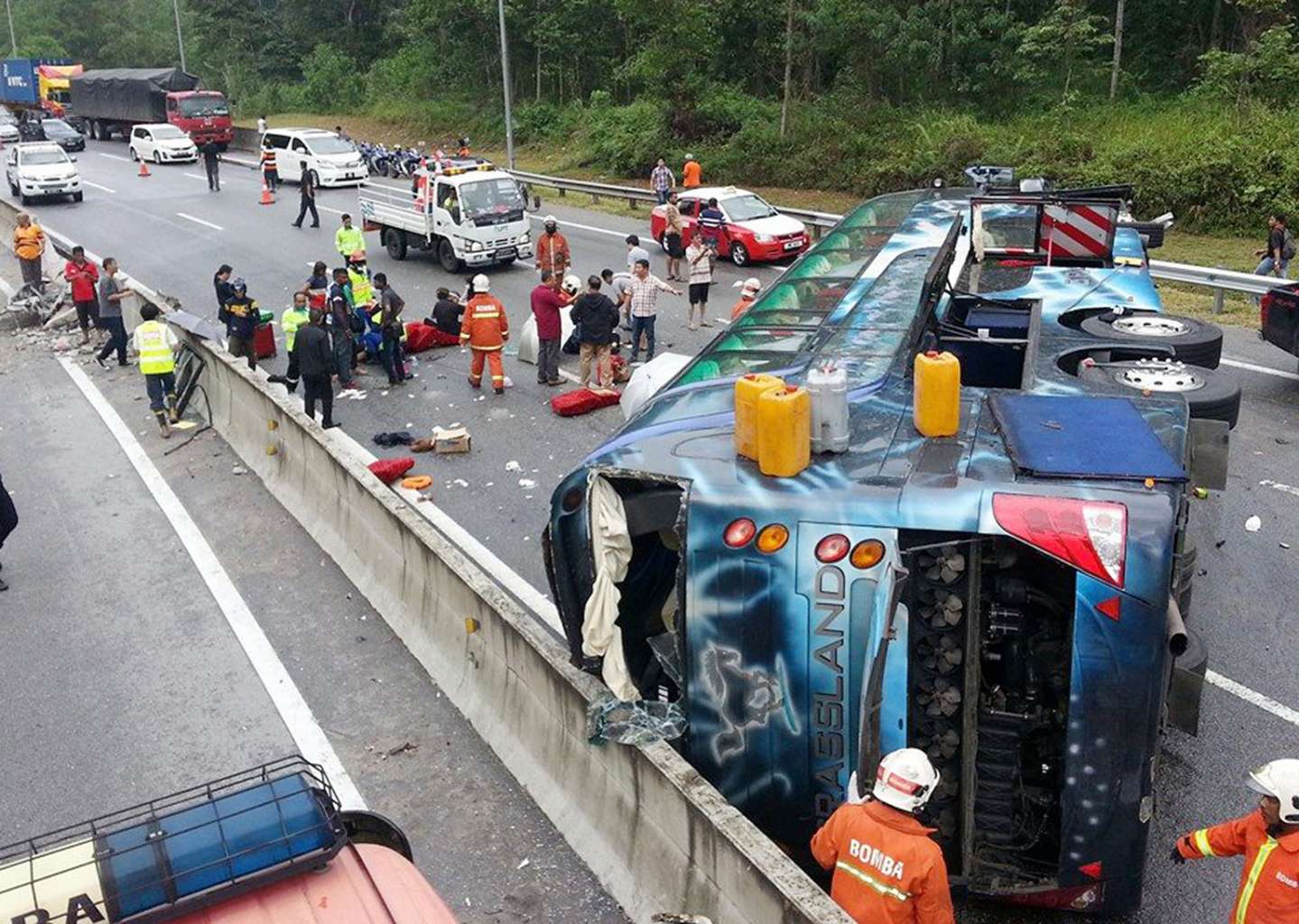 Genting bus crash victim emerges from coma | The Straits Times