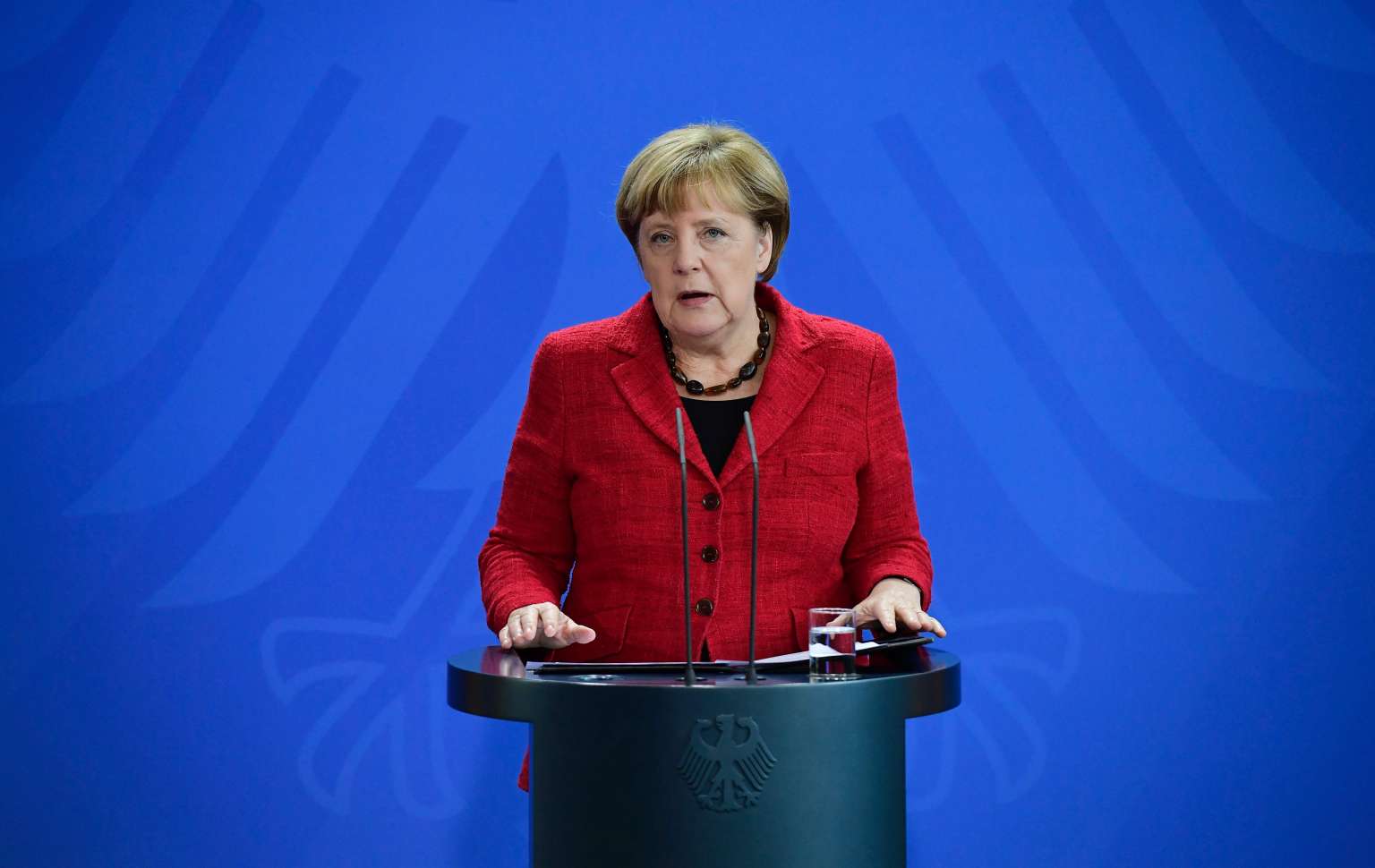 US elections: Germany's Merkel offers to work with Trump on basis of ...