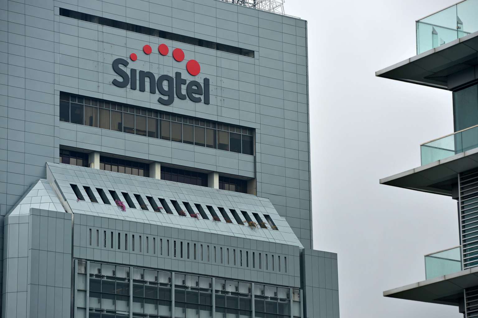 Singtel posts 5.6% drop in Q2 profit on absence of one-off gains | The ...