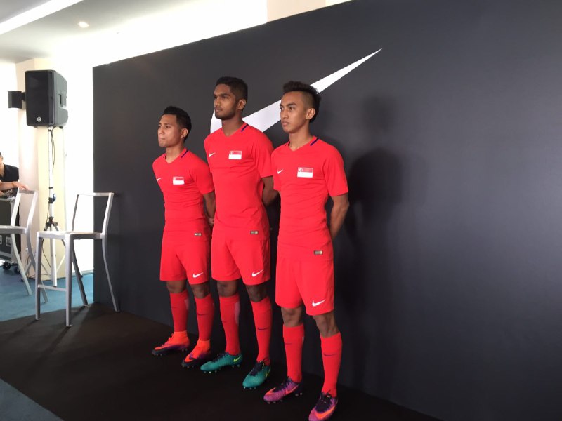 Football: Lions sport new Nike jerseys made from recycled bottles for ...