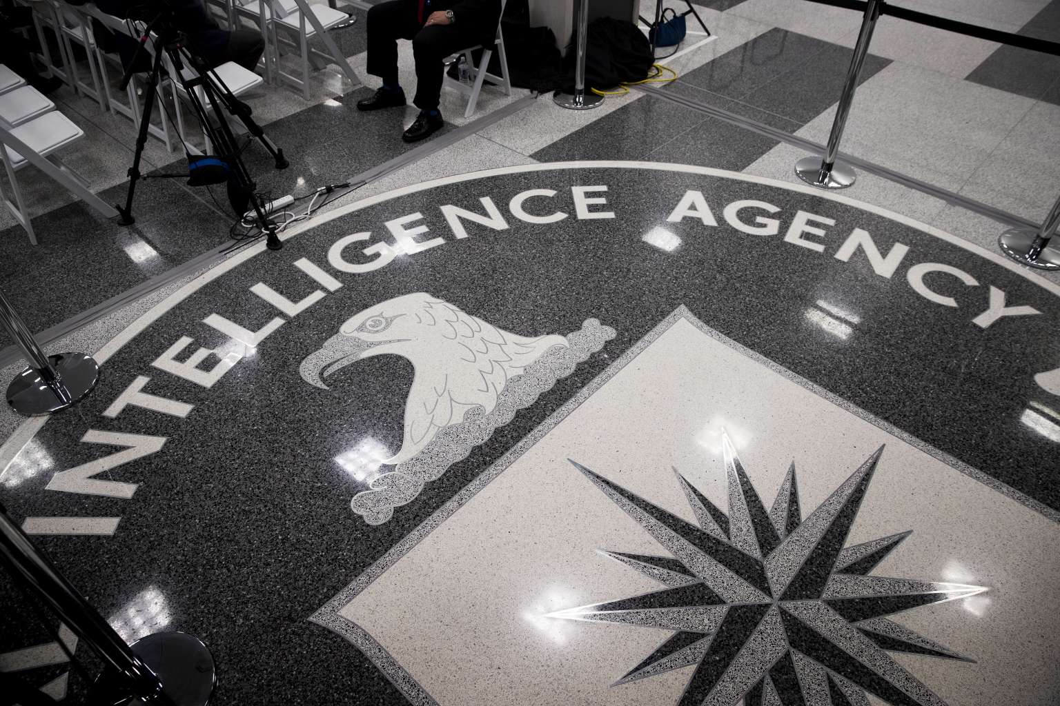FBI to track down source of WikiLeaks' releases on CIA hacking tools ...