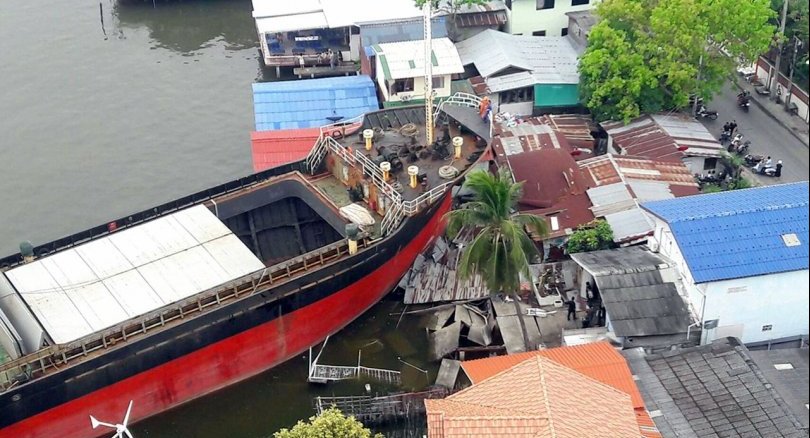 Cargo ship crashes into riverside houses in Thailand, no casualty ...