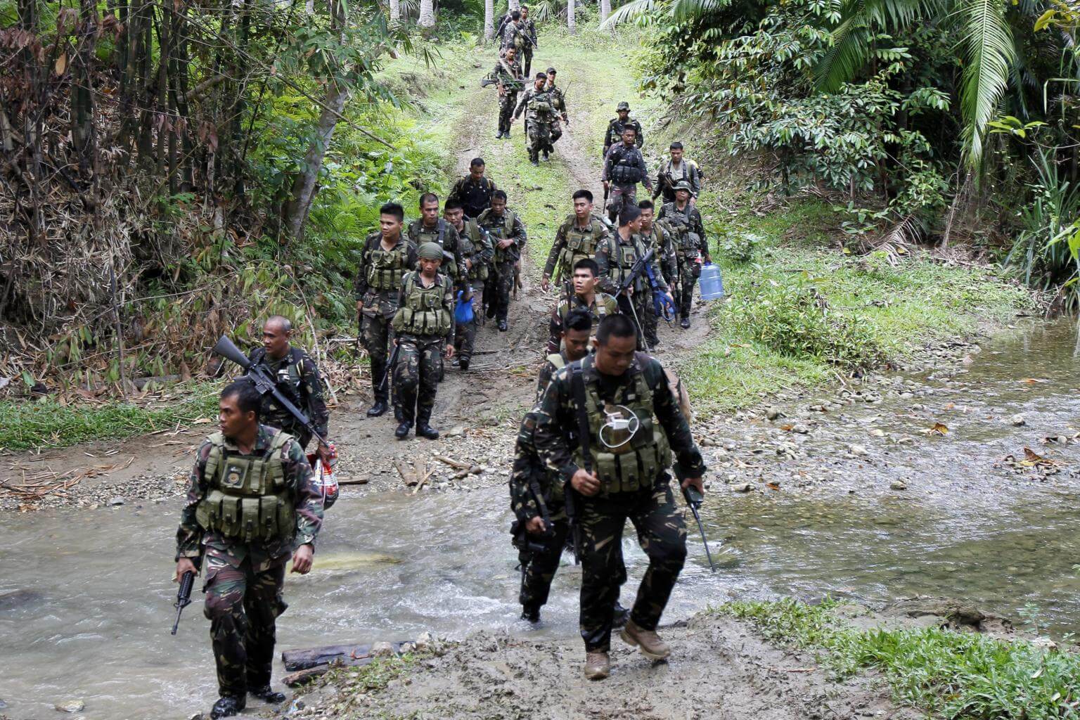 Philippine army plans all-Muslim units amid insurgency | The Straits Times