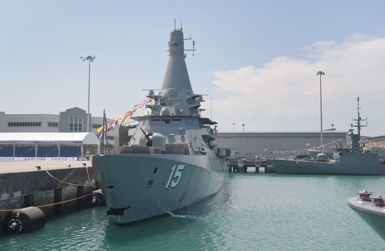 Singapore's first Littoral Mission Vessel RSS Independence now fully ...
