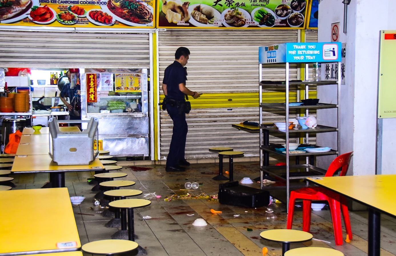 Two men injured in Chinatown Complex brawl | The Straits Times
