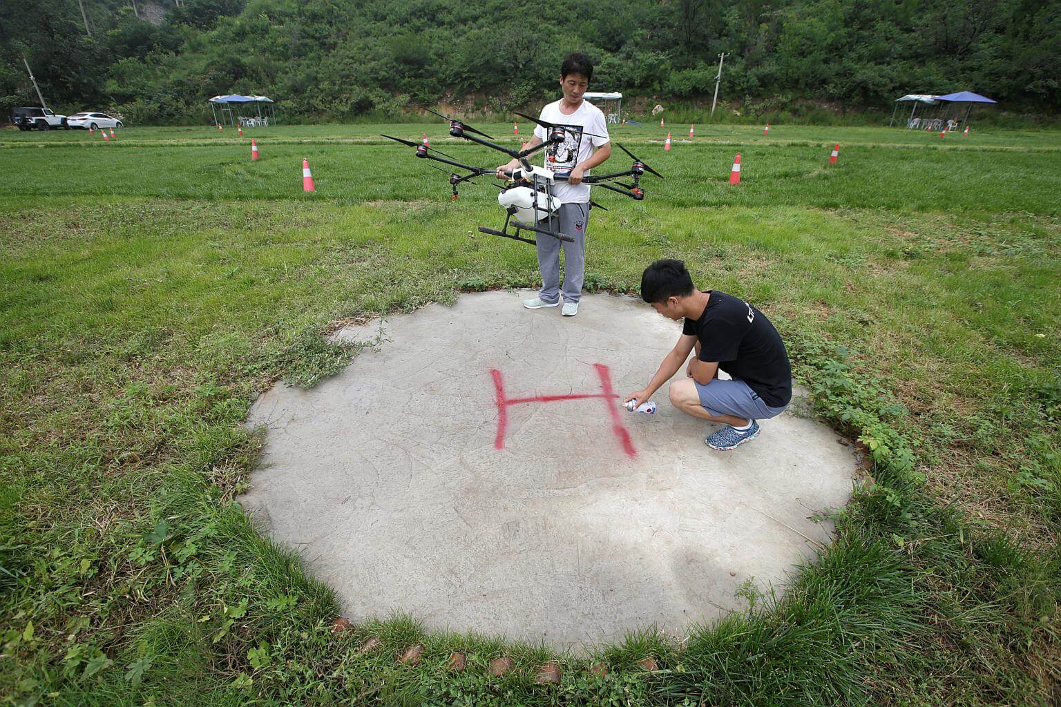 China's tighter drone rules send new pilots flocking to school | The ...