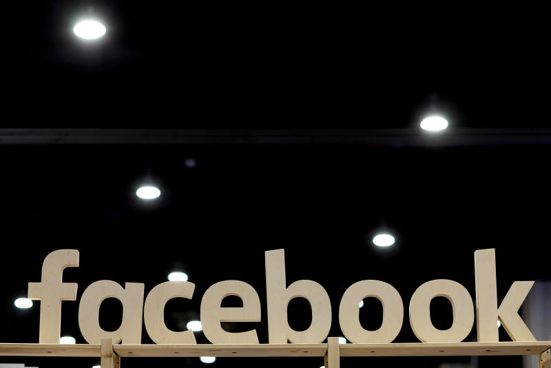 Facebook critics want regulation, investigation after data misuse | The ...