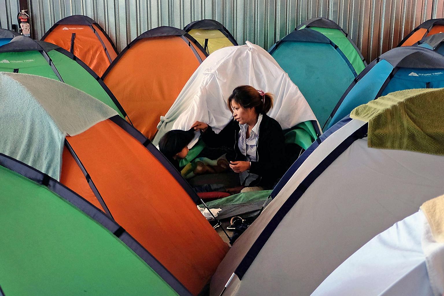 Some 50 members of migrant caravan reach Mexico, US border | The ...