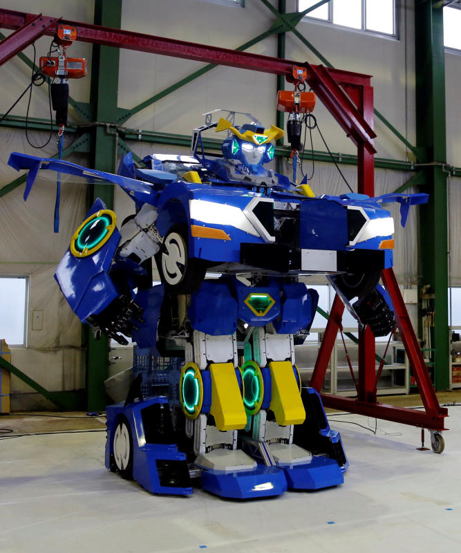 Autobots Roll Out! Transforming robot unveiled in Japan | The Straits Times