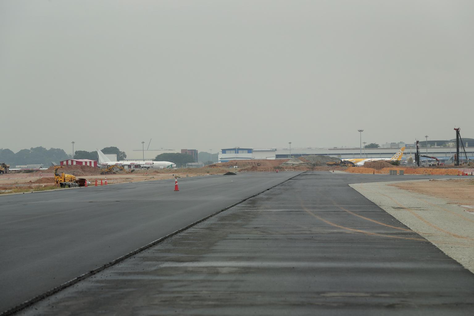 About 20,000 workers expected at Changi East after T5 construction ...