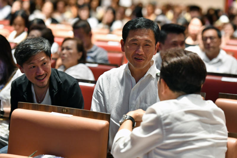 Over a thousand fans attend memorial concert for late Xinyao pioneer ...