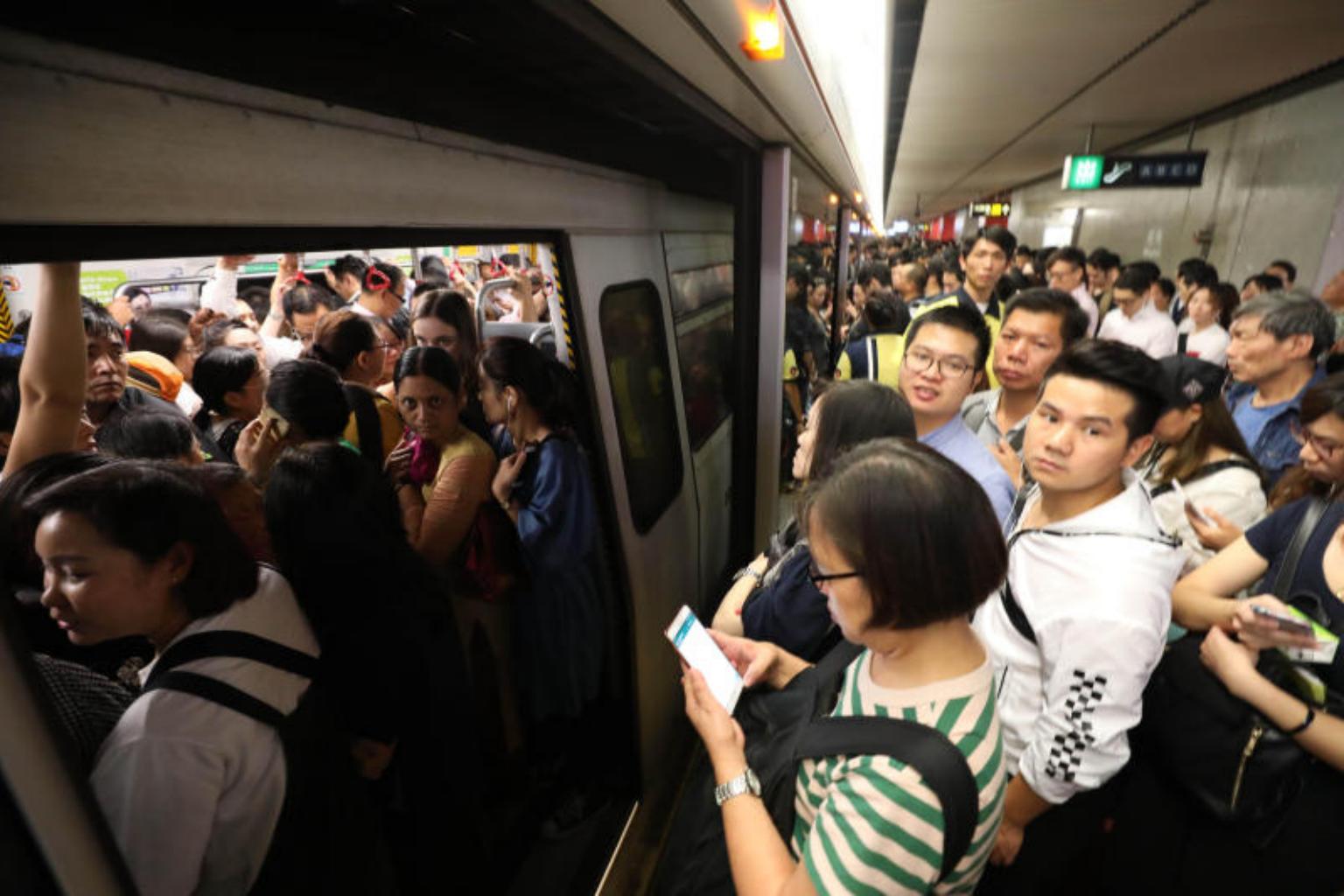 Test on signalling system not cause of Hong Kong's worst-ever MTR ...