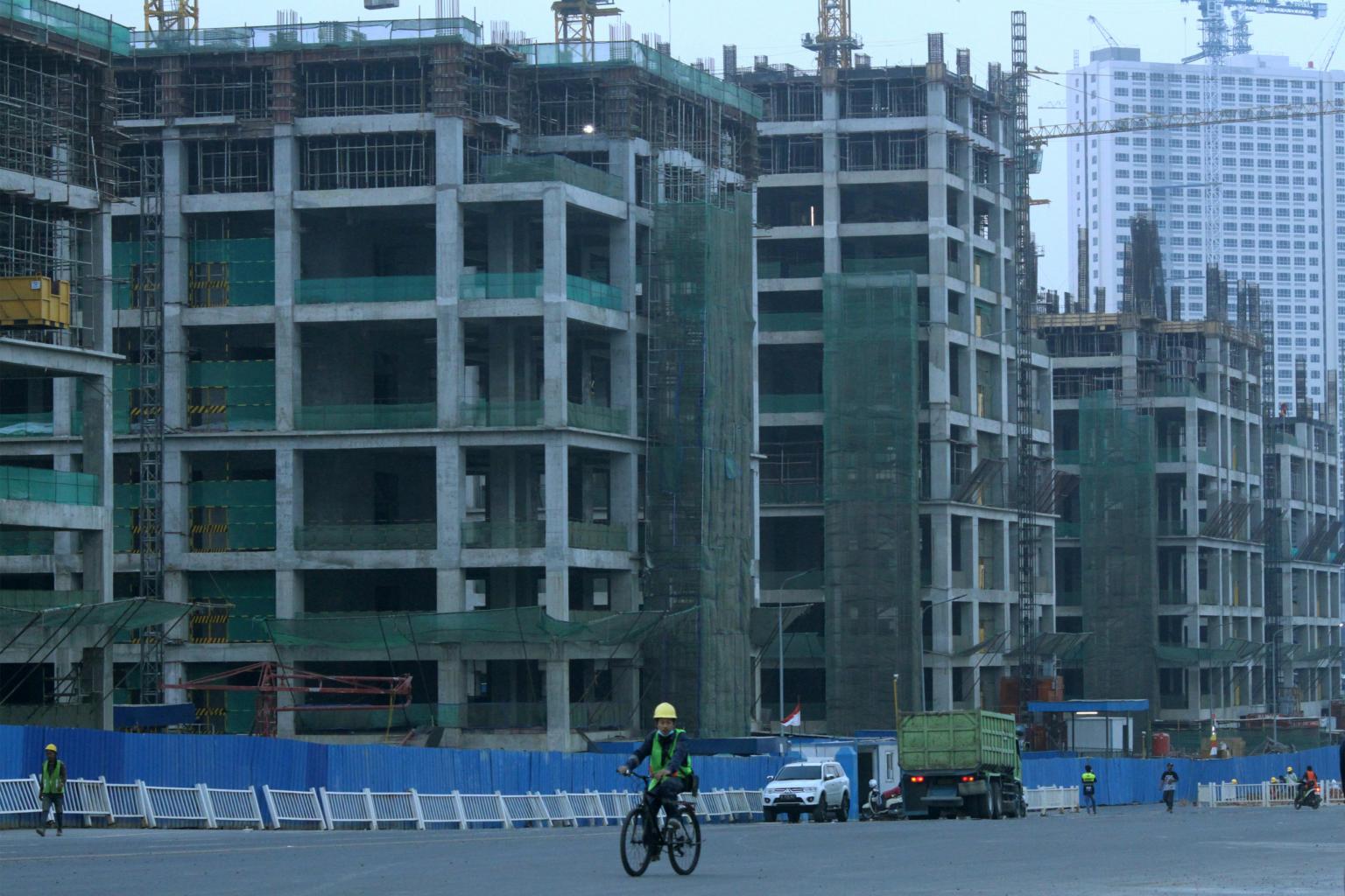 Indonesia raids home of Lippo Group's deputy chairman in bribery probe ...