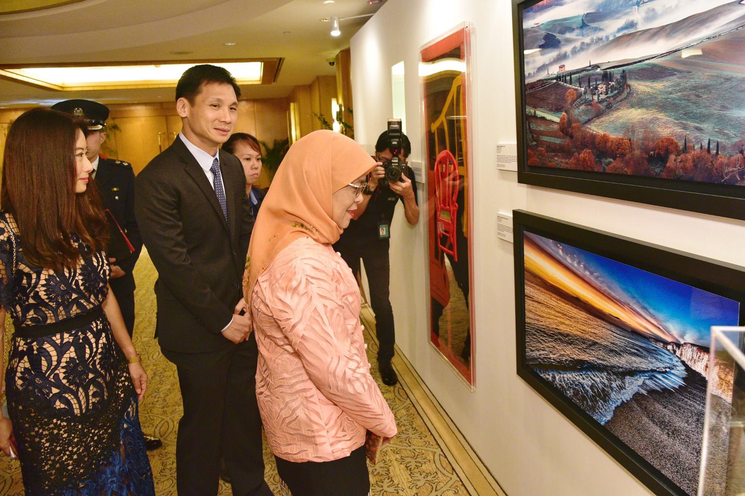 Tan Chuan-Jin's photo prints raise $24,000 at National Cancer Centre ...
