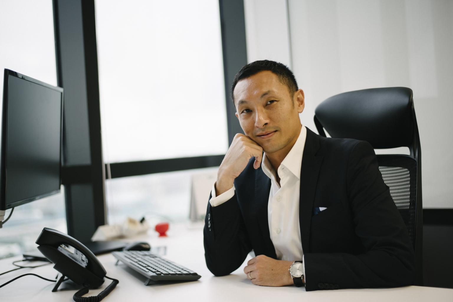 SingPost names Vincent Phang new Singapore chief; sees seasonal parcel ...