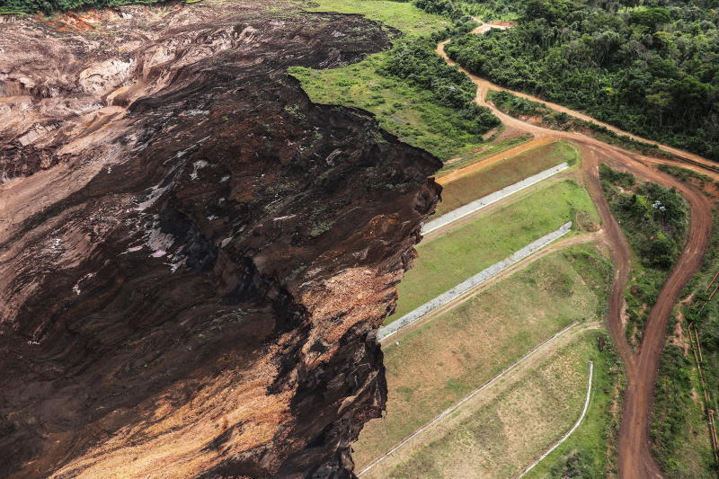 Risk of imminent rupture at another Brazil mining dam as hundreds ...