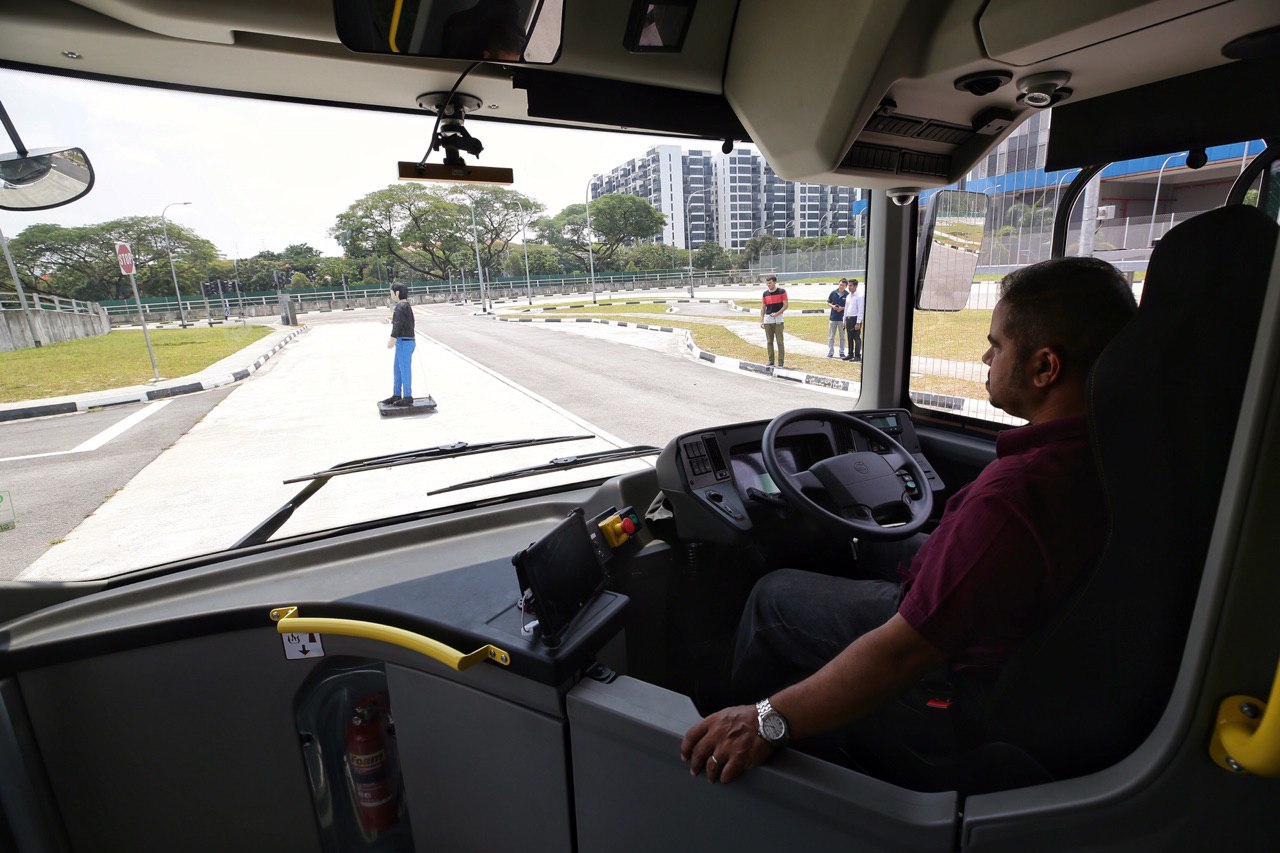 NTU and Volvo launch world's first full-sized driverless electric bus ...