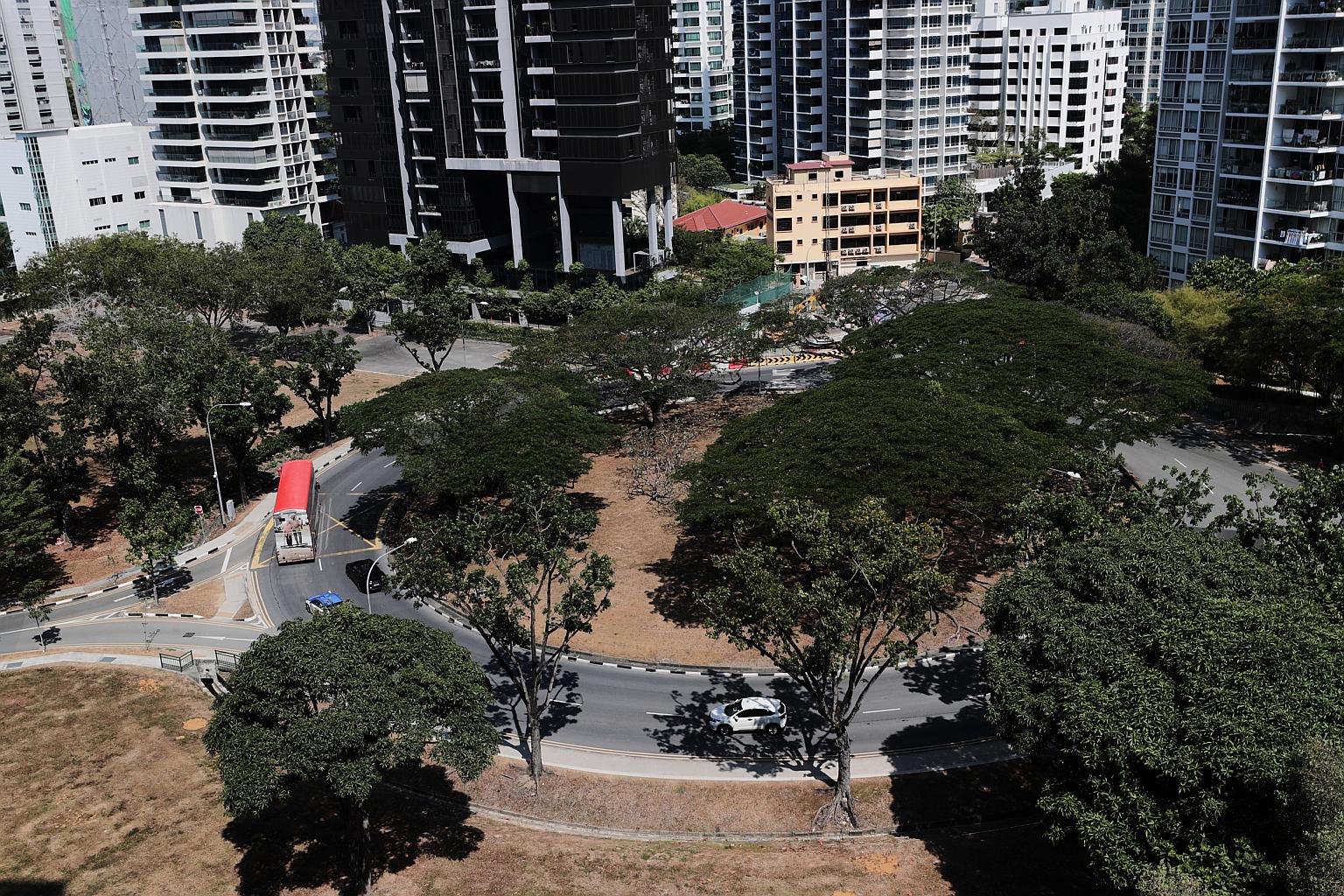 New speed-regulating strips to be installed at Marine Parade roundabout ...