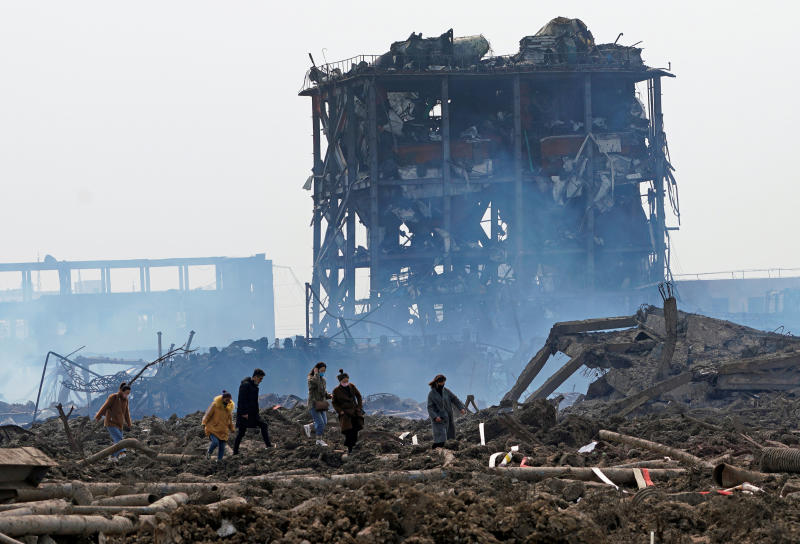 Chinese police detain another 17 people after deadly chemical blast ...