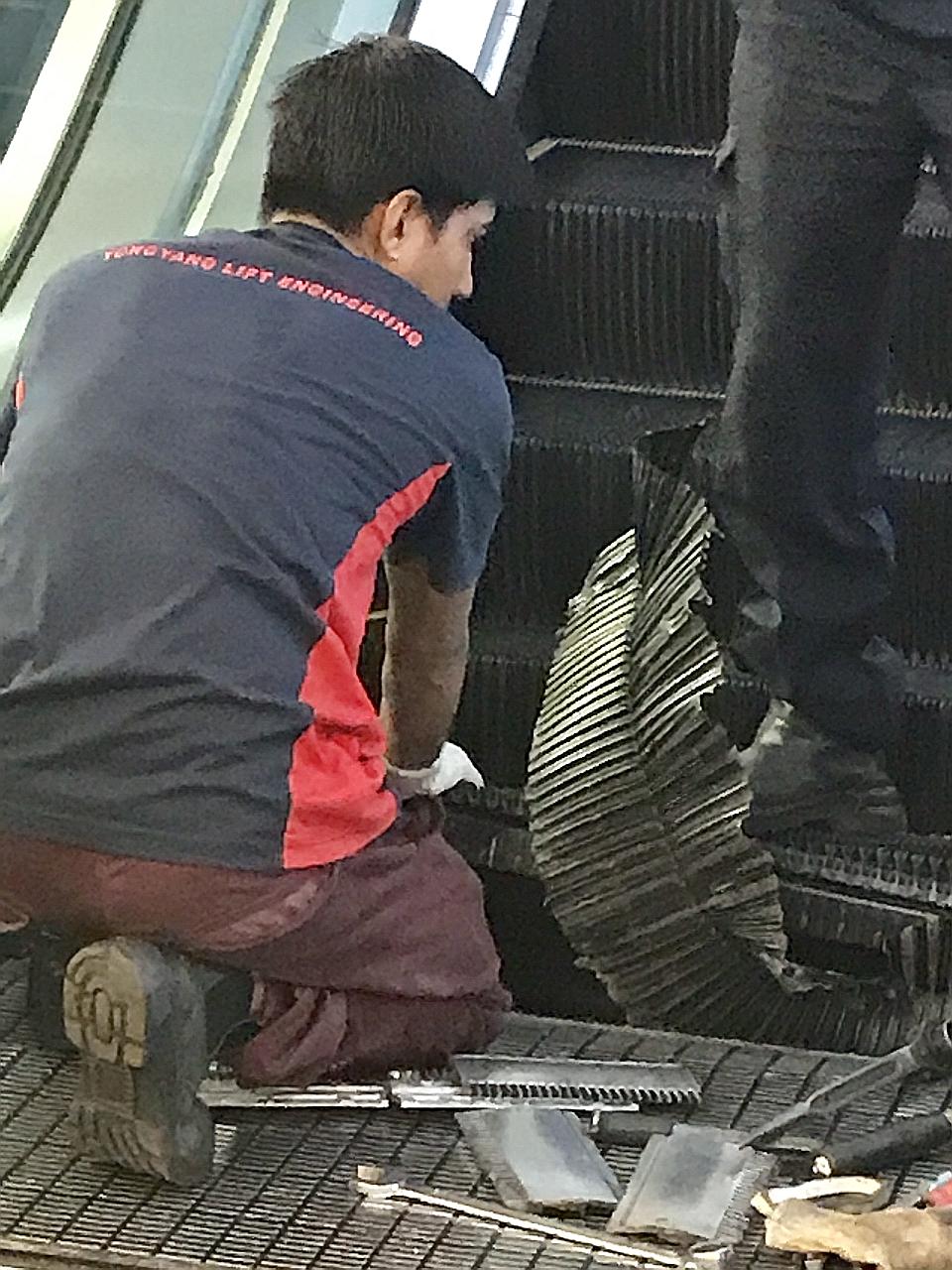 Stroller wheels likely dislodged escalator steps: Mall manager | The ...