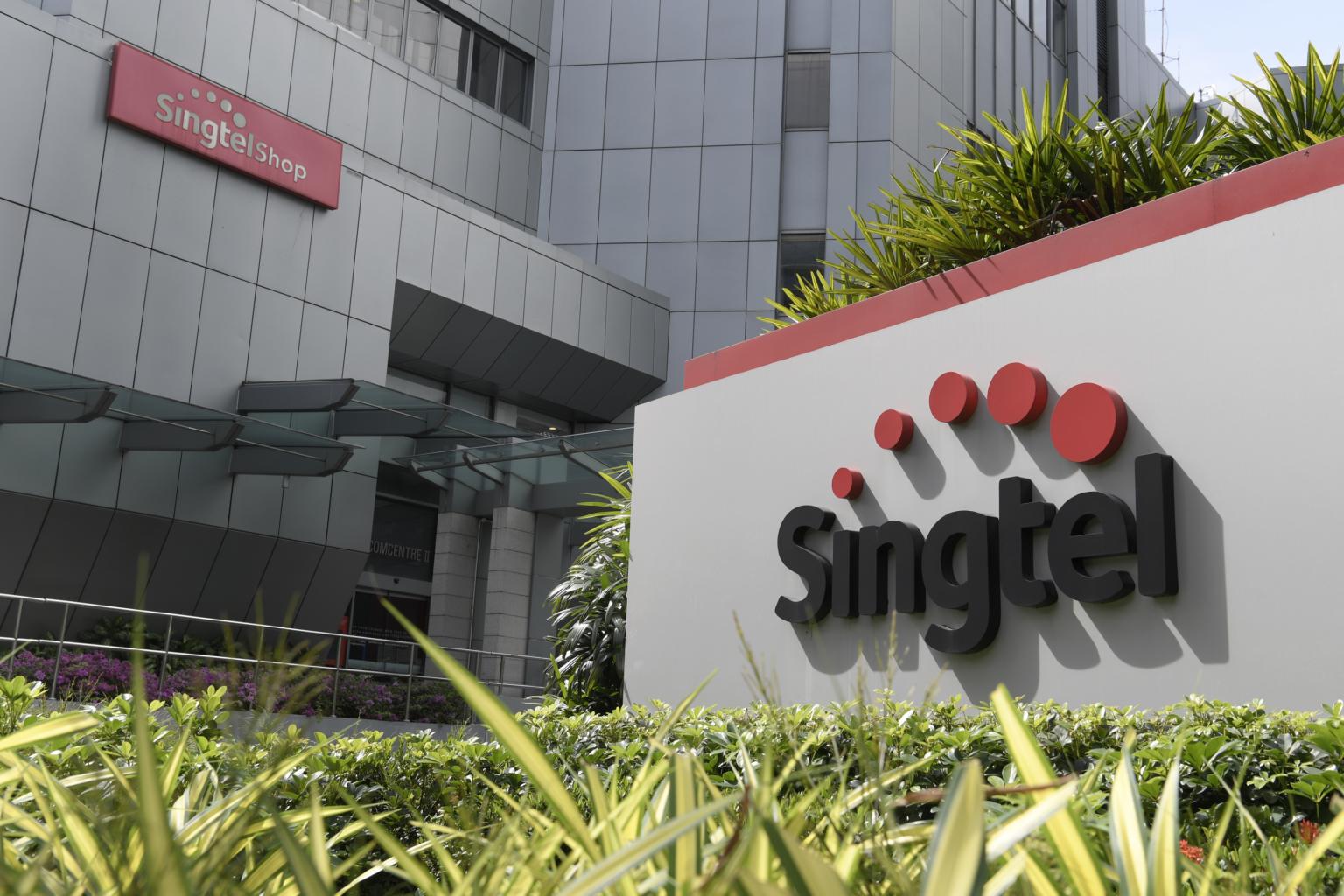 Singtel Q4 profit inches up 0.4% to $773m, full-year drops 43% after ...