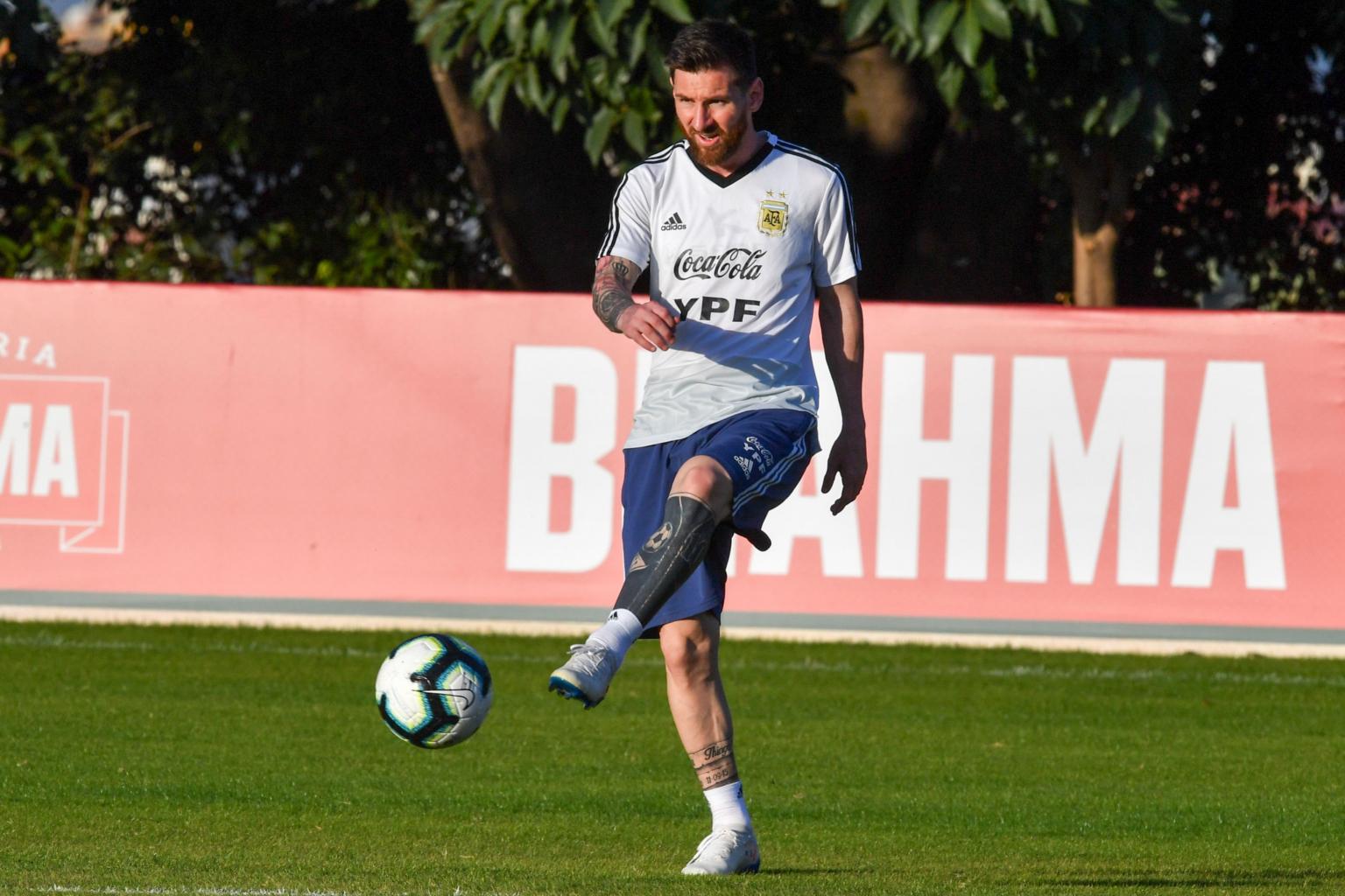 Football: 'Flagbearer' Messi working hard despite lack of sparkle, says ...