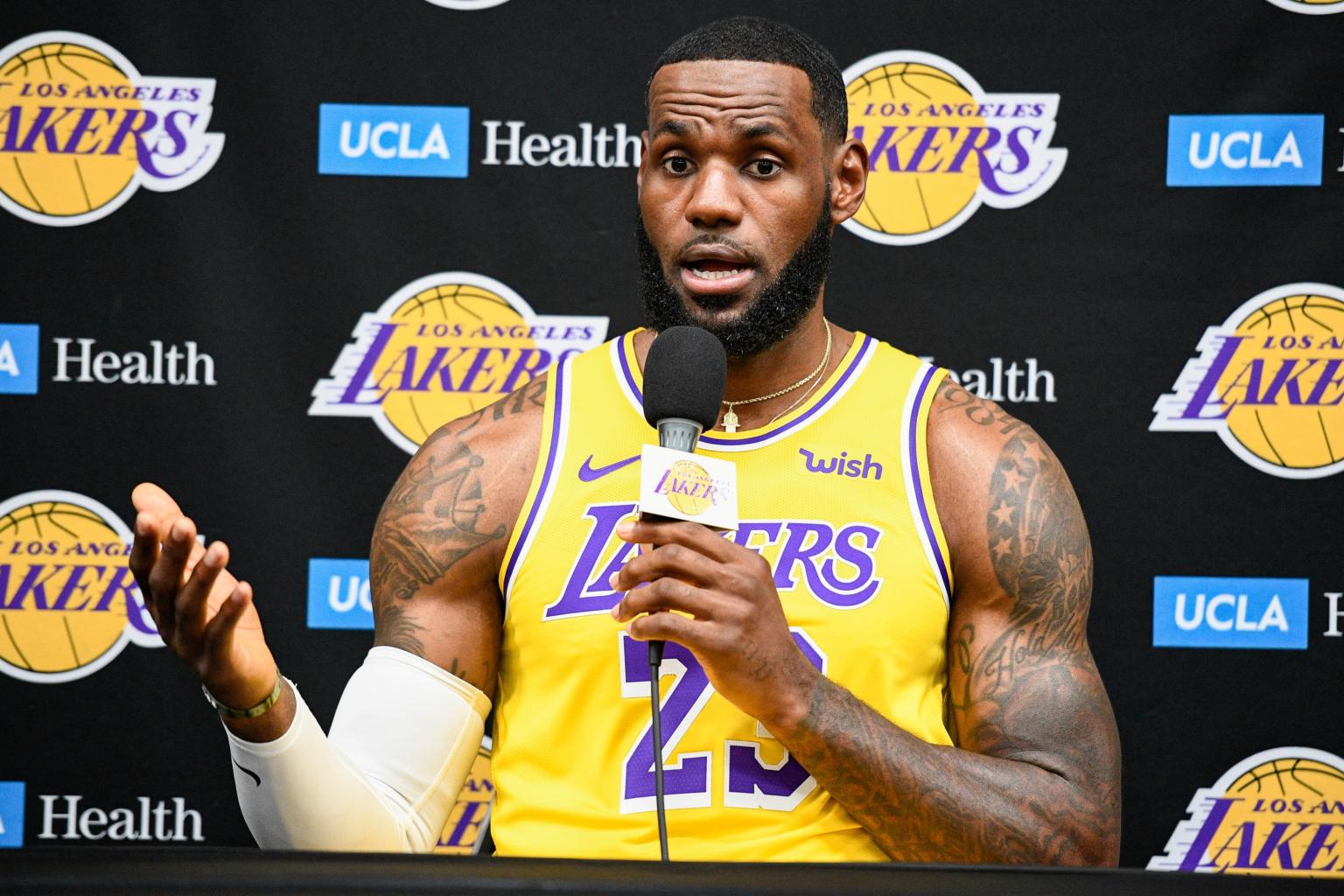 LeBron James faces backlash over comments on NBA-China row | The ...