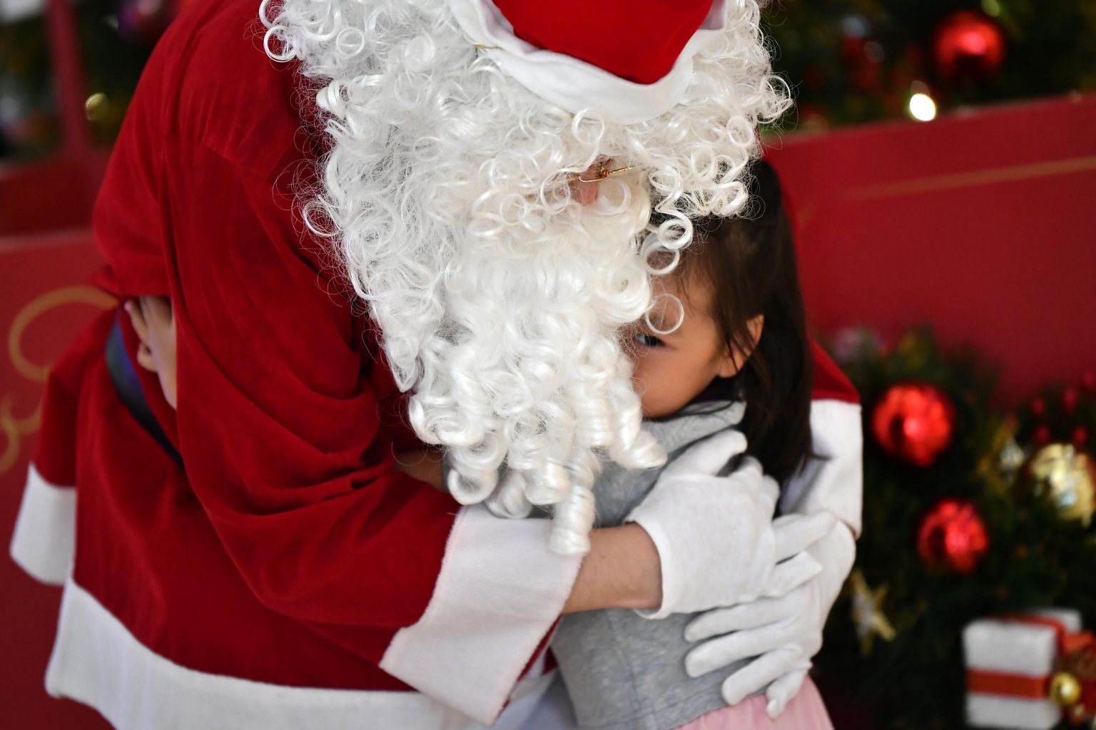 Harrods department store sets $3,473 minimum spend to visit its Santa ...