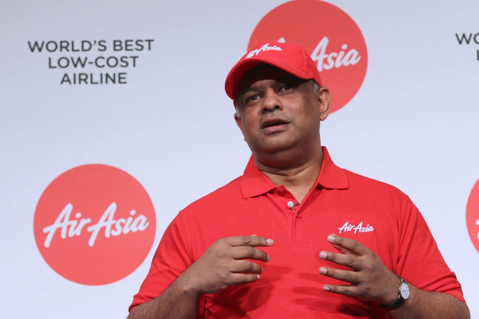 AirAsia chief Tony Fernandes says time to leave Twitter, social media ...