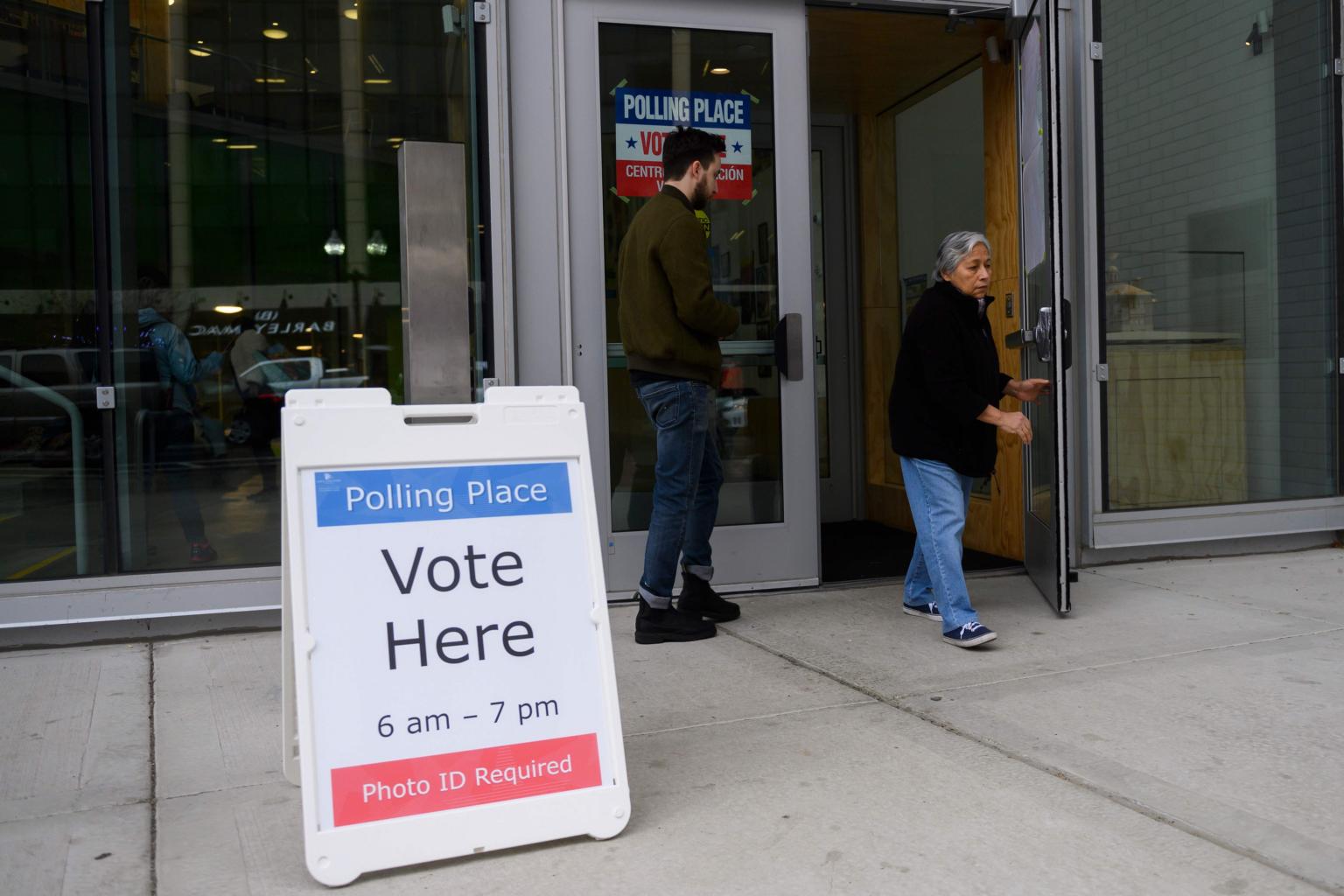 Super Tuesday: Virginia's moderate Democrat voters overwhelmingly ...