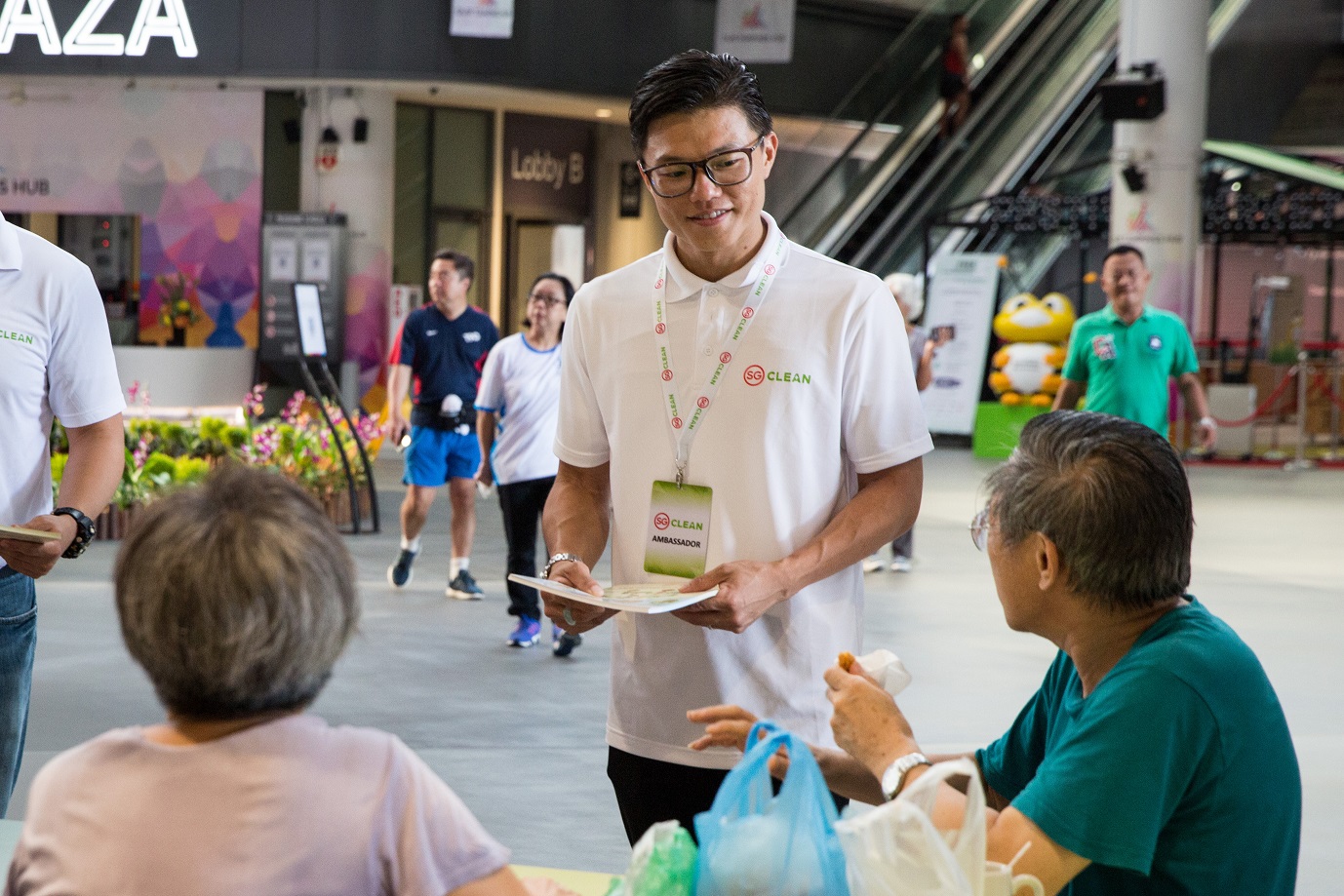 Coronavirus: Beware of people who impersonate safe distancing ...