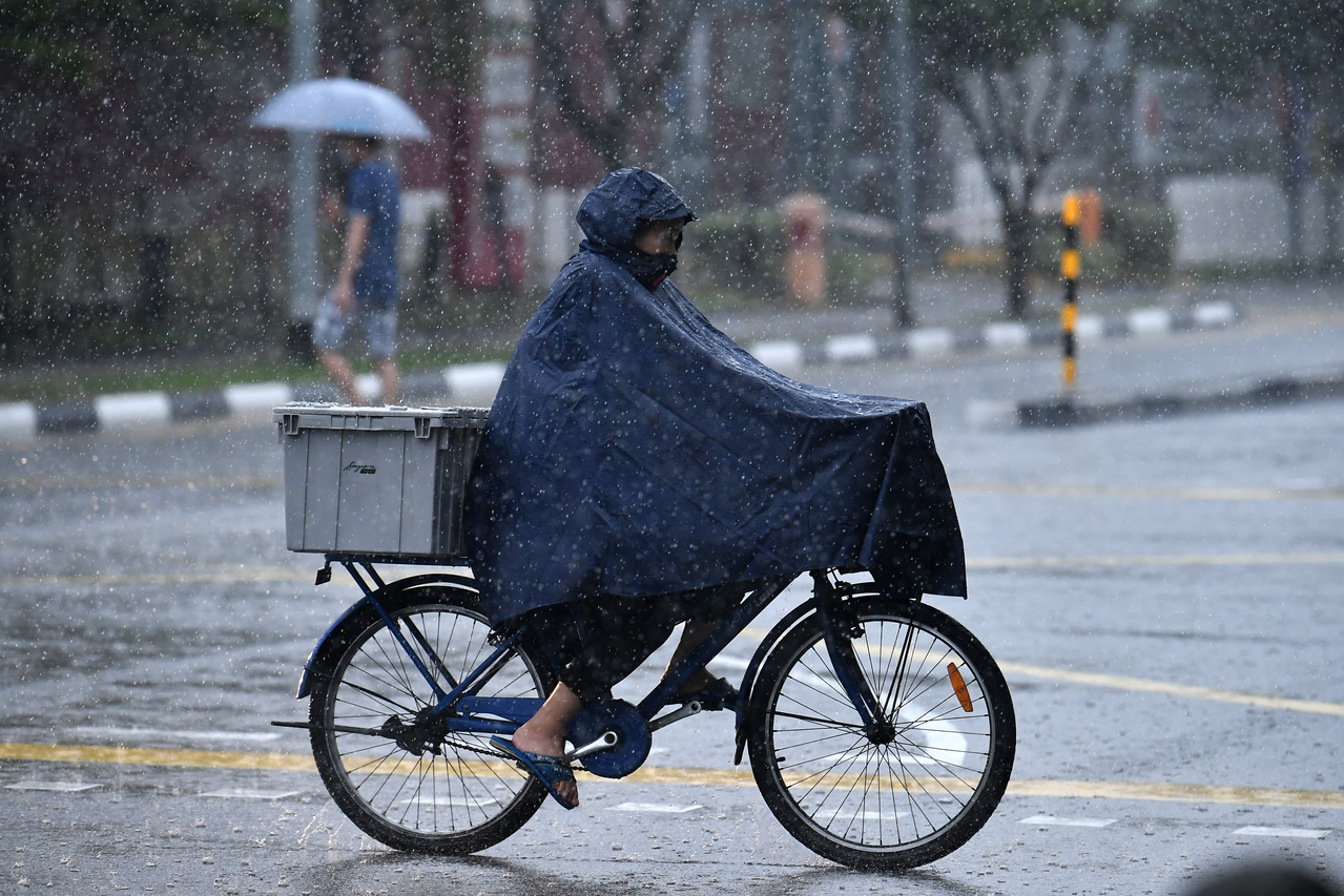Warm, wet and humid weather to continue in second half of May ...
