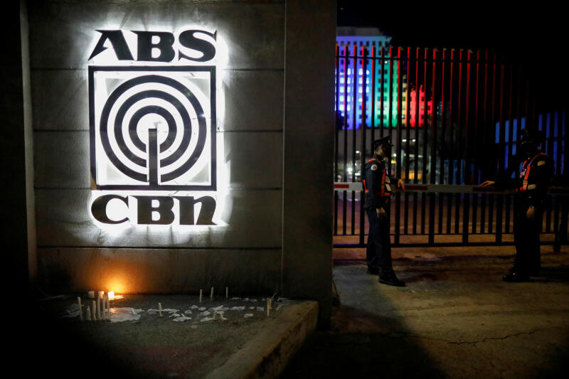 Three of four Filipinos want Philippine TV giant ABS-CBN back on air ...