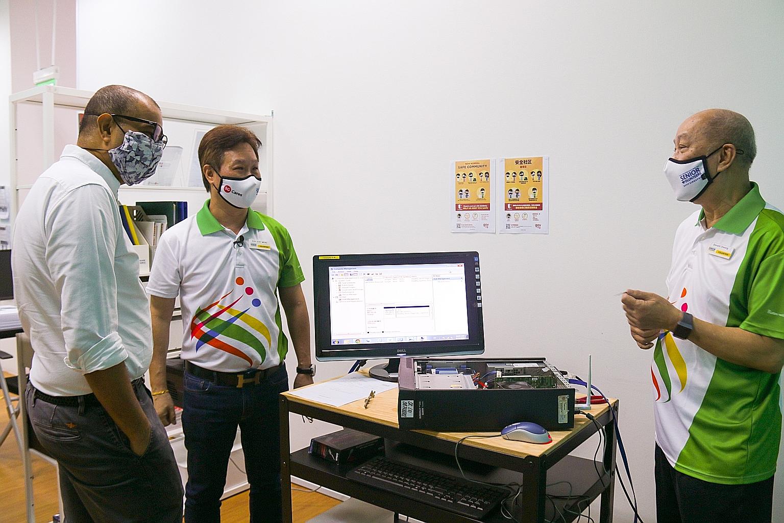 1,000 senior volunteers to be trained as Smart Nation Ambassadors | The ...