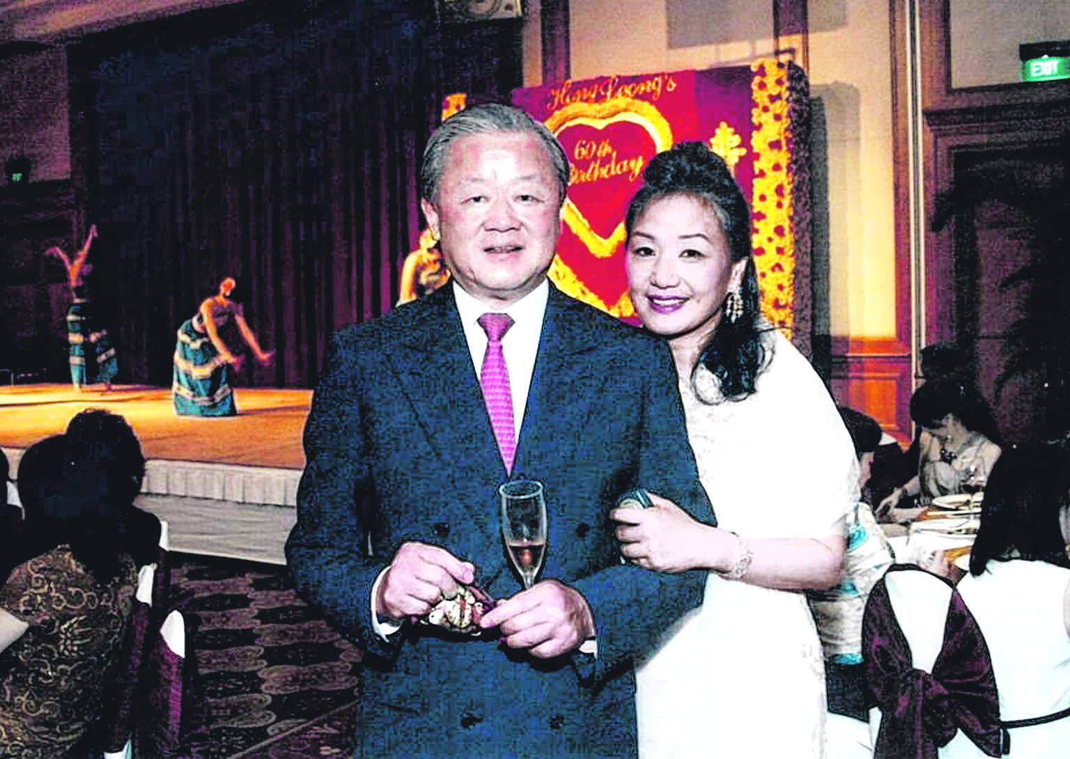 Oei Hong Leong sues firm over planned stake purchase | The Straits Times