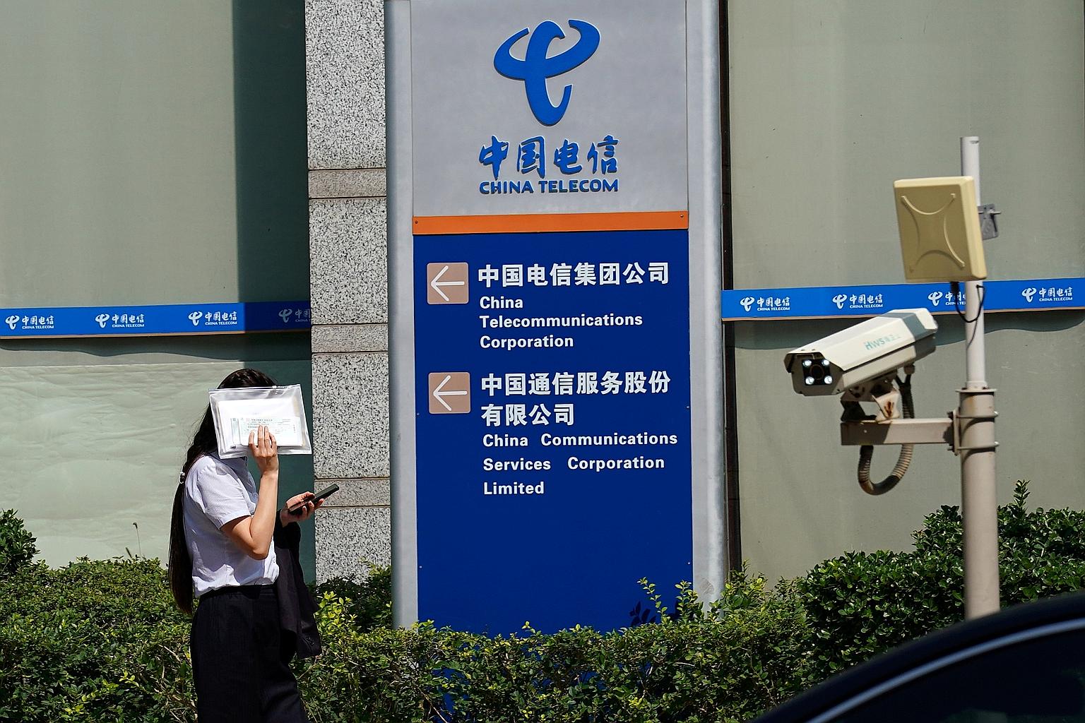 NYSE process of delisting Chinese telco giants starts | The Straits Times